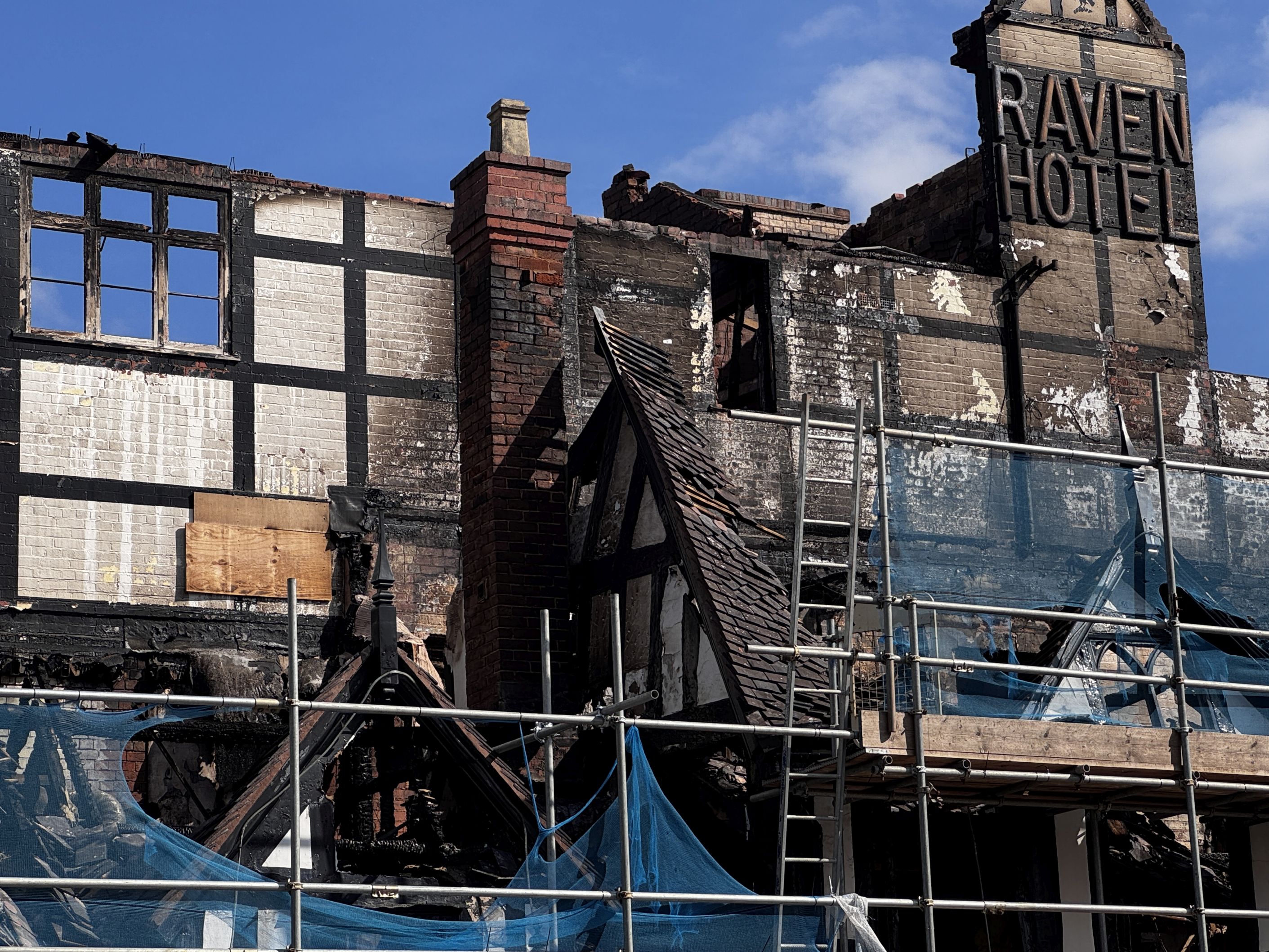 Raven Hotel - FWHaywood